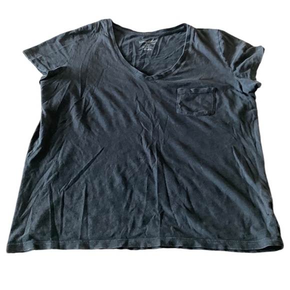 Universal Thread | Tops | Universal Thread Dark Gray Shirt | Poshmark